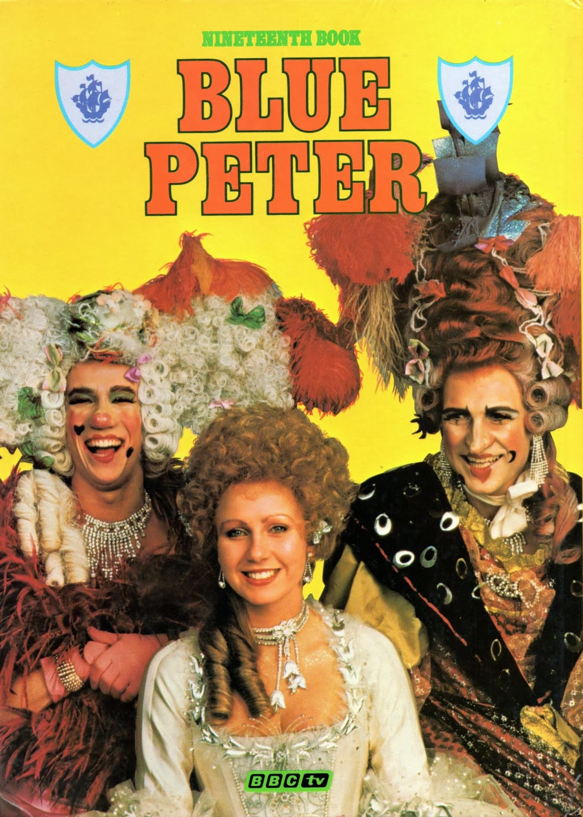 CRIVENS! COMICS & STUFF!: BLUE PETER BOOKS COVER GALLERY - PART THREE...