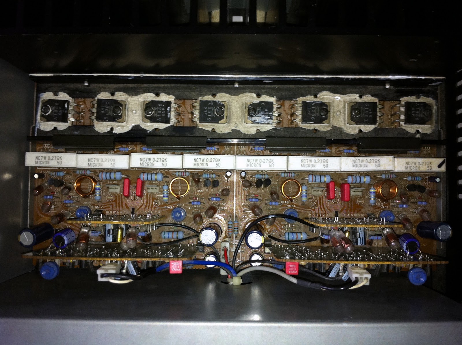 MyOldVintageHifi: Sansui AU-G90X