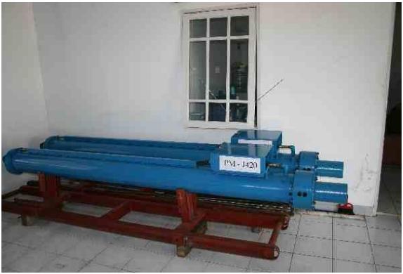Hydraulic Plugging Machine