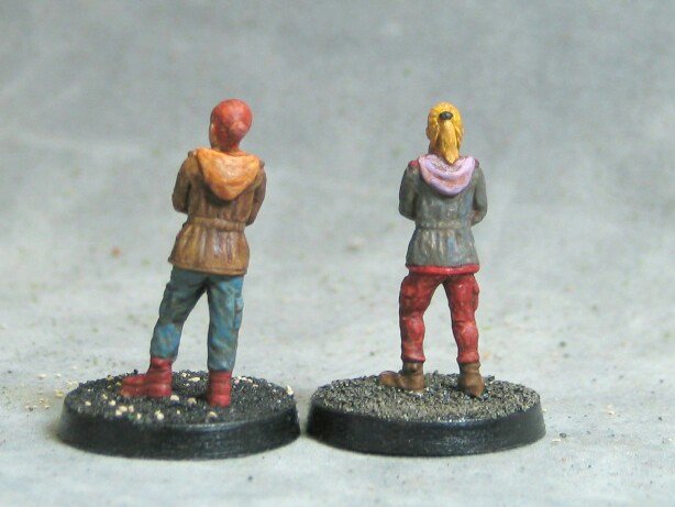 SciFi Crates, 28mm Self Portrait, and 2 Hunger Game Repaints