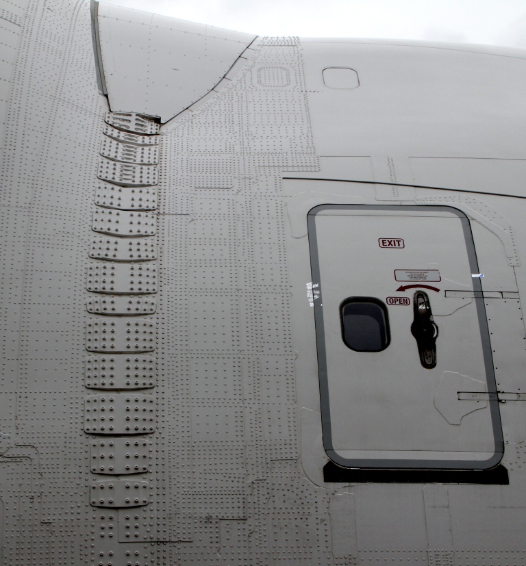 Fuselage patch job on an Embraer ERJ-145 : r/aviation