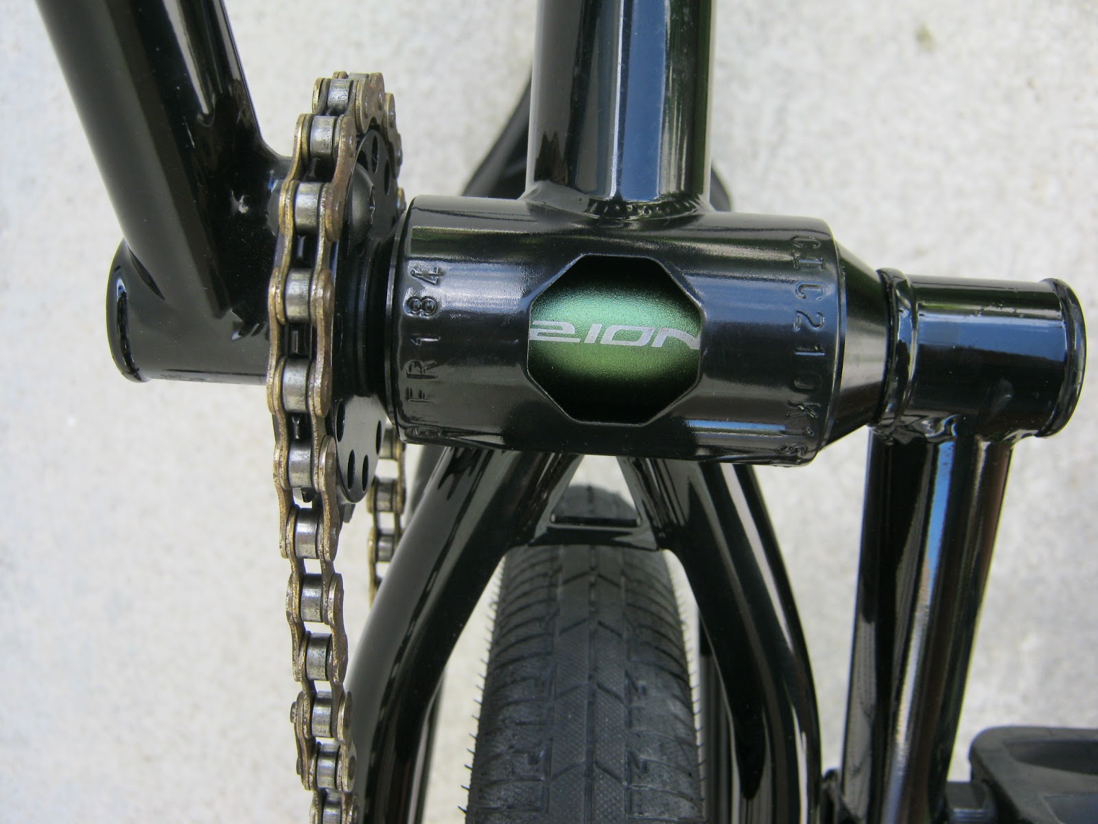 islaflat: Bike Check- Ramón