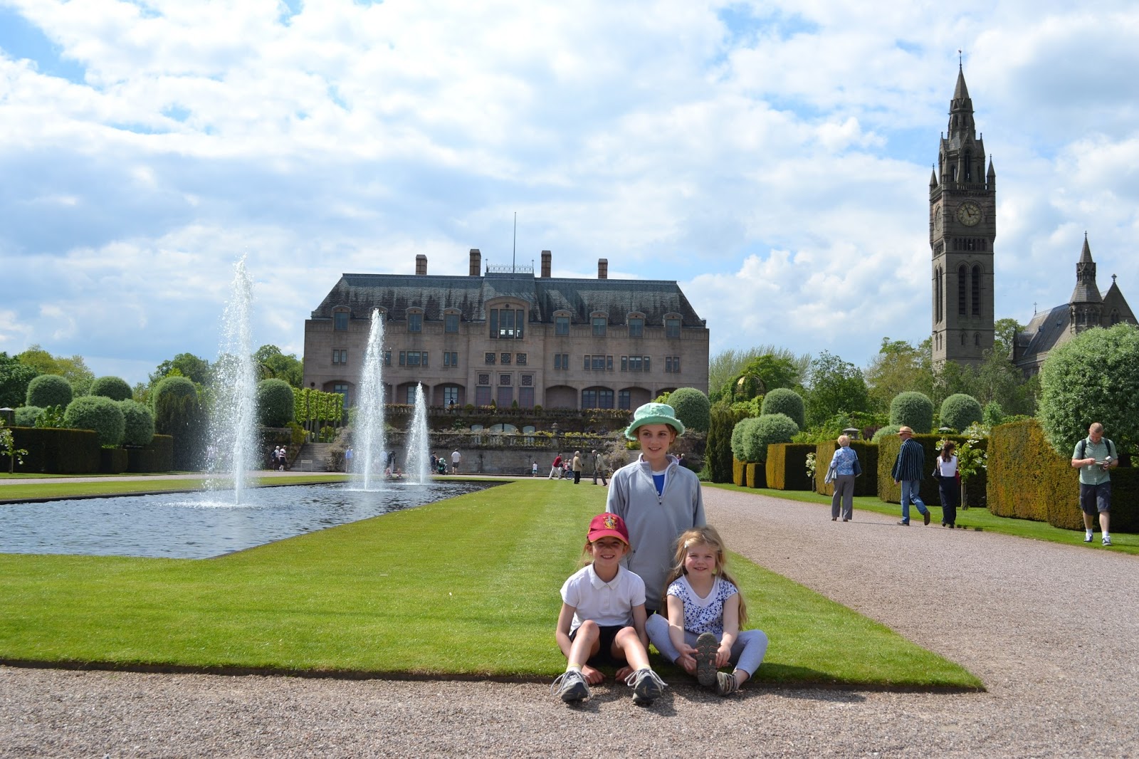 Kersten Family Overseas: Eaton Hall Gardens Charity Open Day