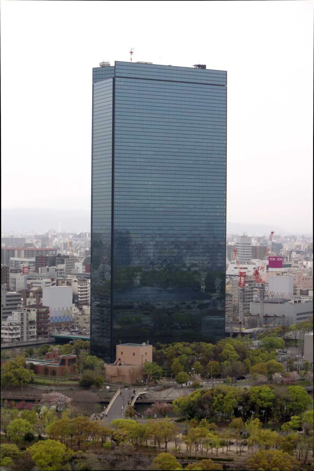 Domo World Japan Tour: Osakan linna