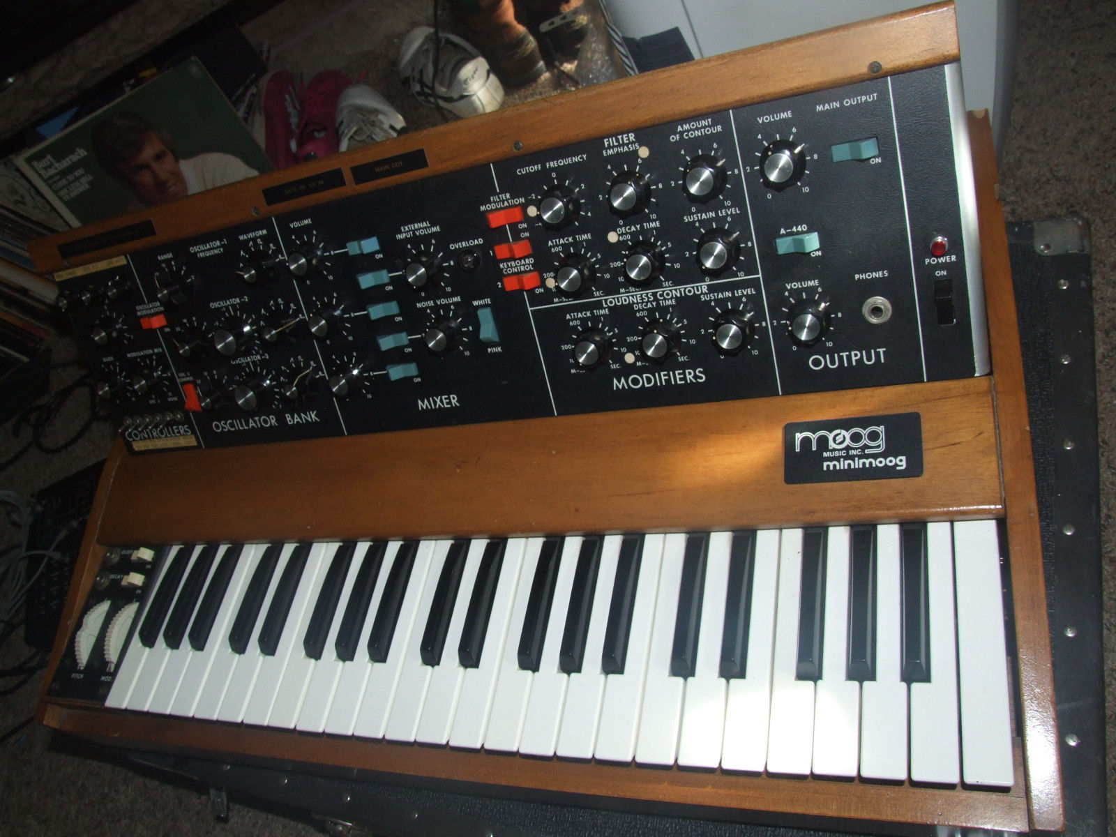MATRIXSYNTH: Modded Moog Minimoog D w/Roland MPU-101
