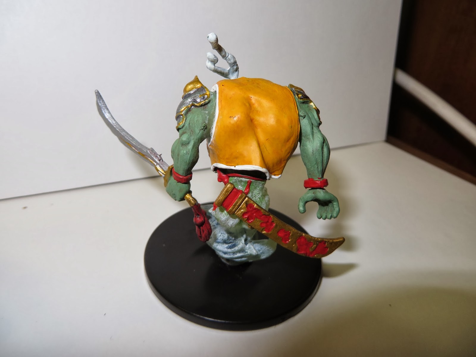 Real Minis: Pathfinder Battles wizkids Legends of Golarian in hand review