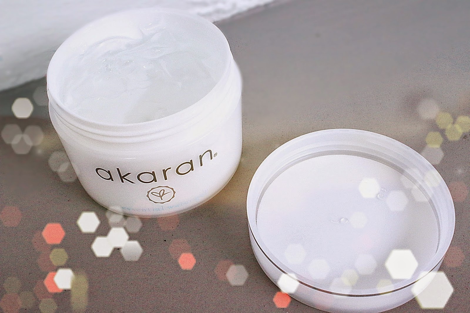 林巧頨: Review: Akaran Essential Water Gel