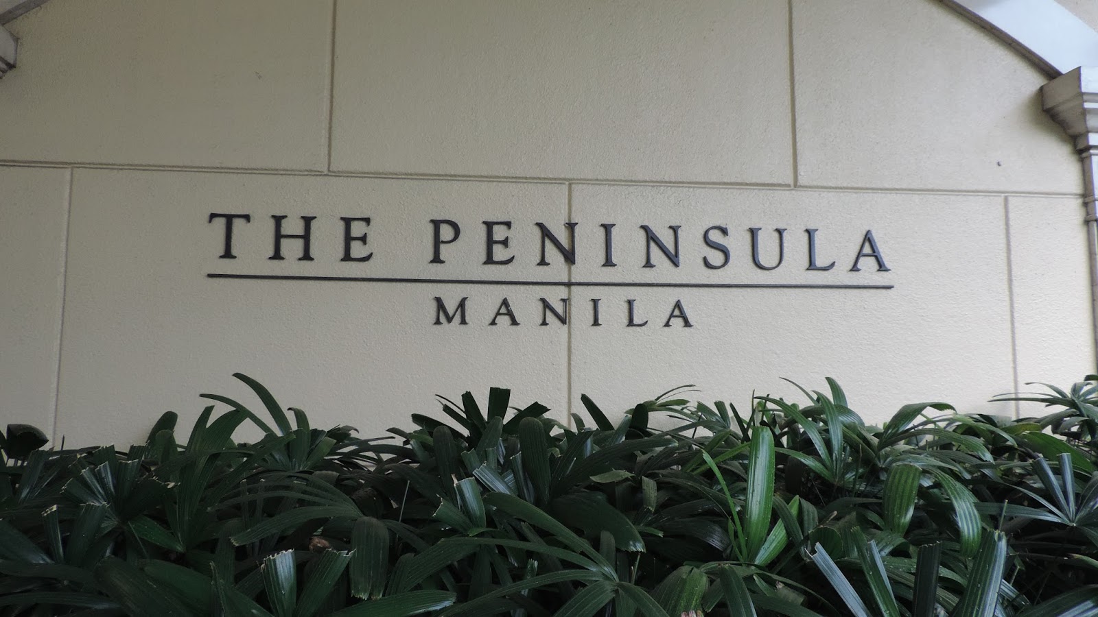 Review: The Peninsula Manila