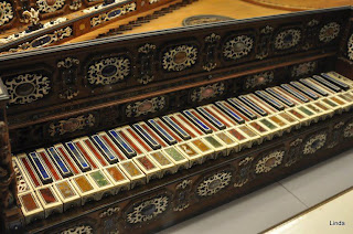 Updates, Live: A Keyboard Instrument Builder from Renaissance: Annibale ...