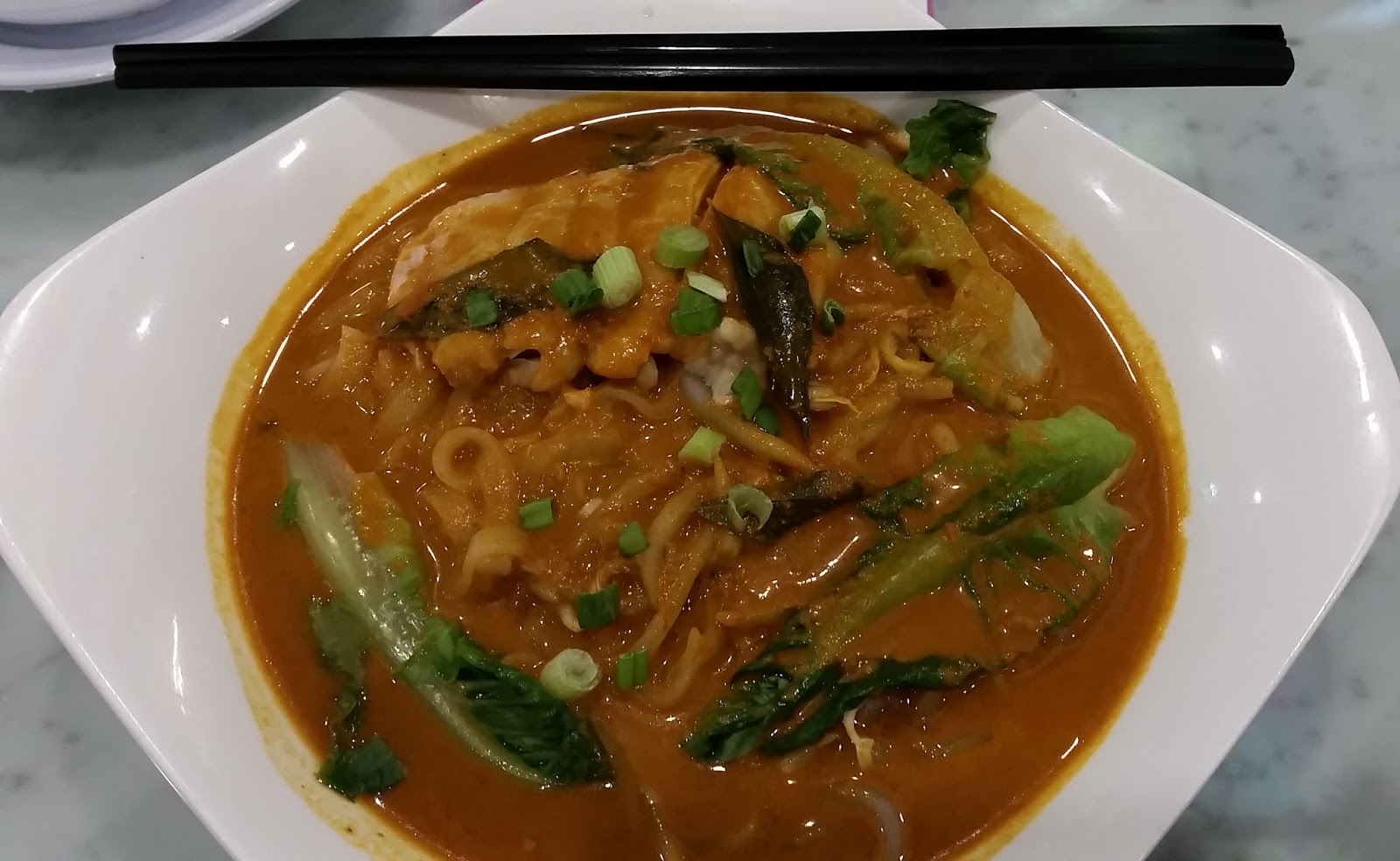 UTOPIA: Curry Chicken Hor Fun @ Tea Garden