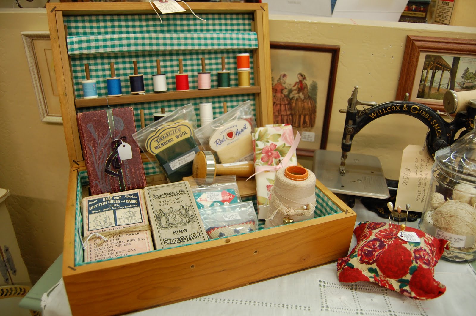 My Artistic Side: Redid some displays in my booth.