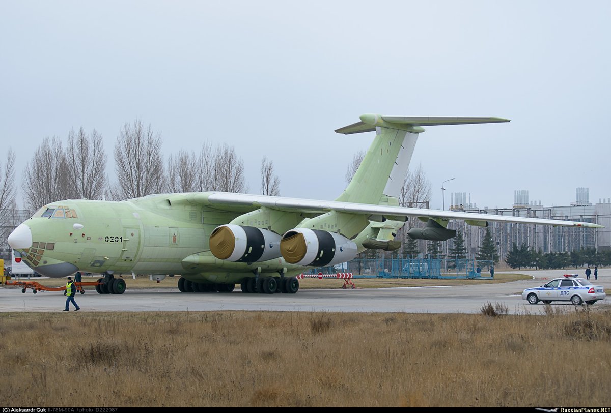 Military and Commercial Technology: First Il-78M-90A tanker aircraft ...