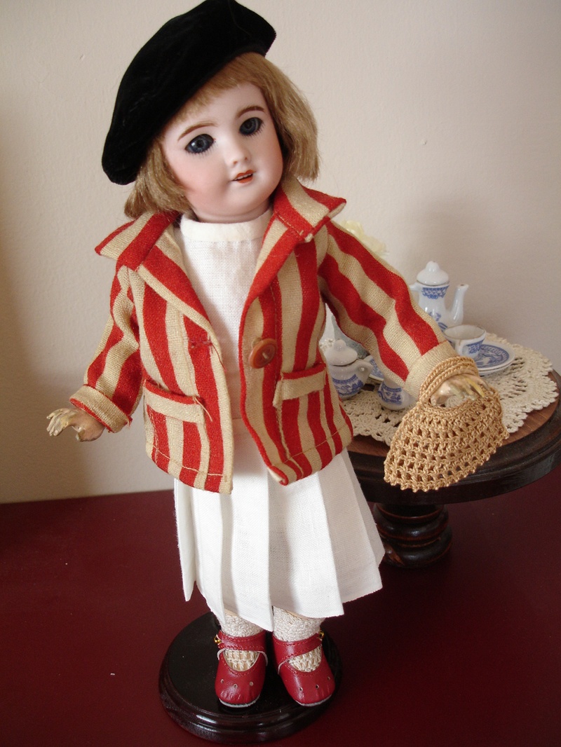 About Bleuette: A Guide To Bleuettes