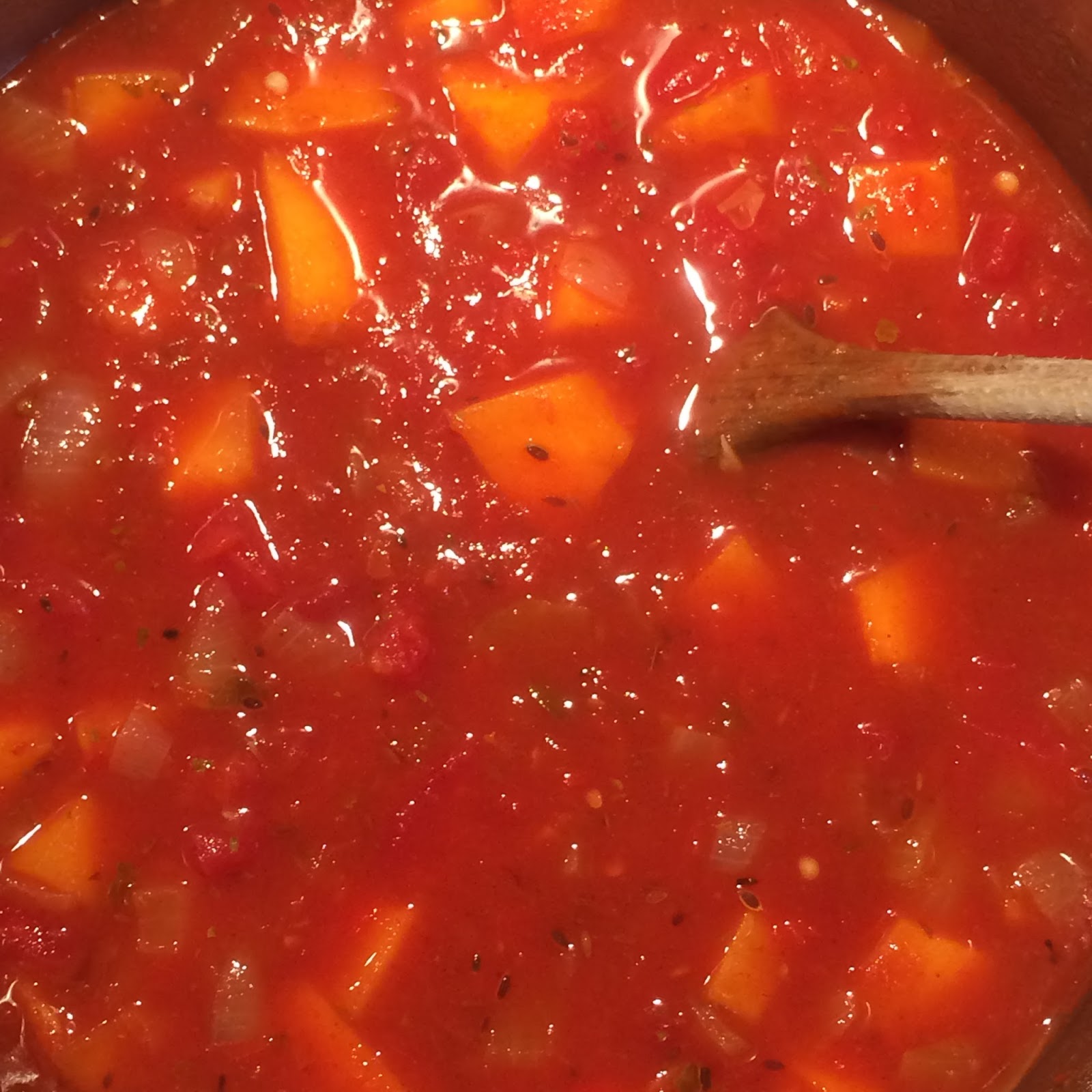 Vegetarian/Vegan Hungarian Goulash