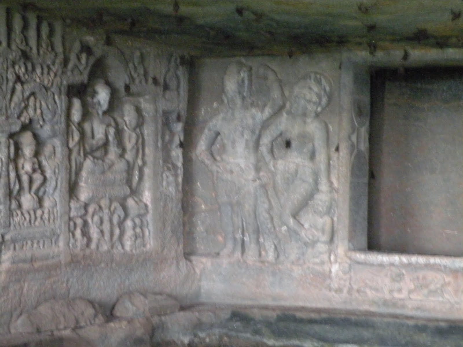 पाऊलवाटा: Talgad fort and Kuda- Mandad caves