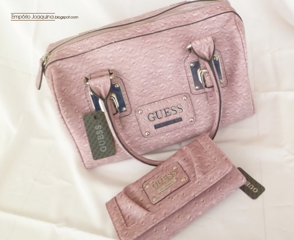 Empório Joaquina: Bolsas Guess!