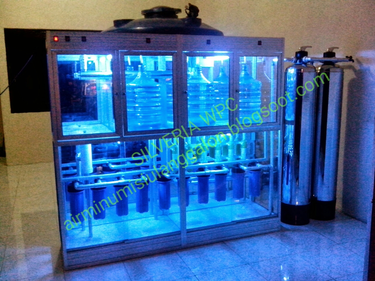 ALAT MESIN DEPOT AIR MINUM ISI ULANG GALON: AIR ISI ULANG GALON