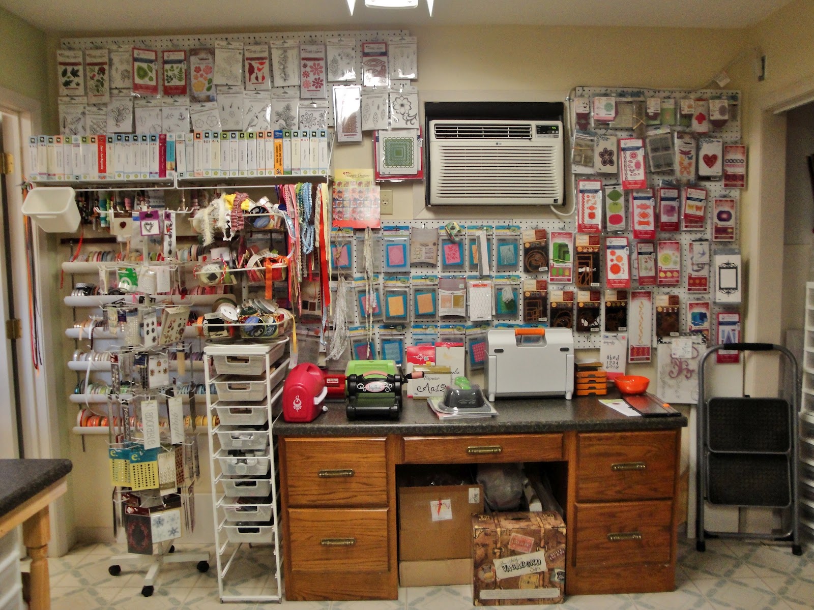 FERN'S CREATIONS: MY SCRAP STUDIO