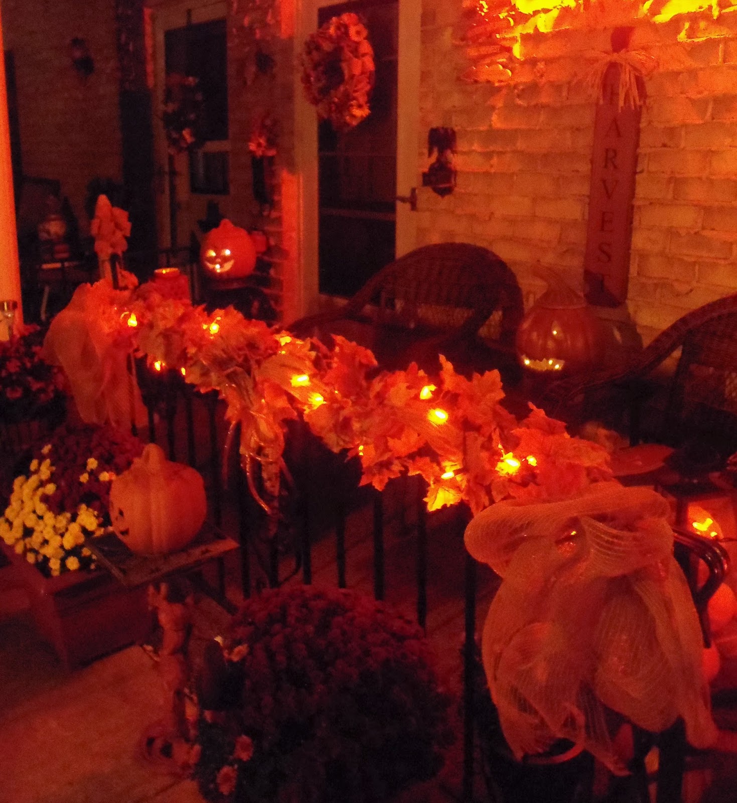 DEBBIE-DABBLE BLOG: Evening Fall Front Porch, 2017