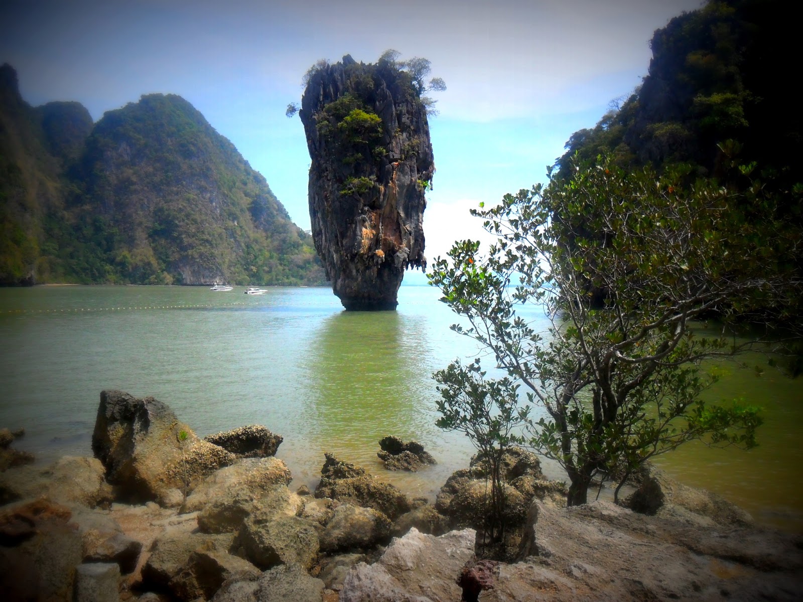 PHANG NGA BAY - VISITING ONE OF THE MOST ICONIC PLACES OF THAILAND ...