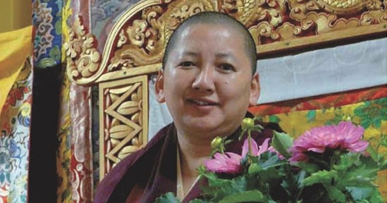 Miroir du Dharma: Programme de Khandro Rinpoche en Europe 2014.