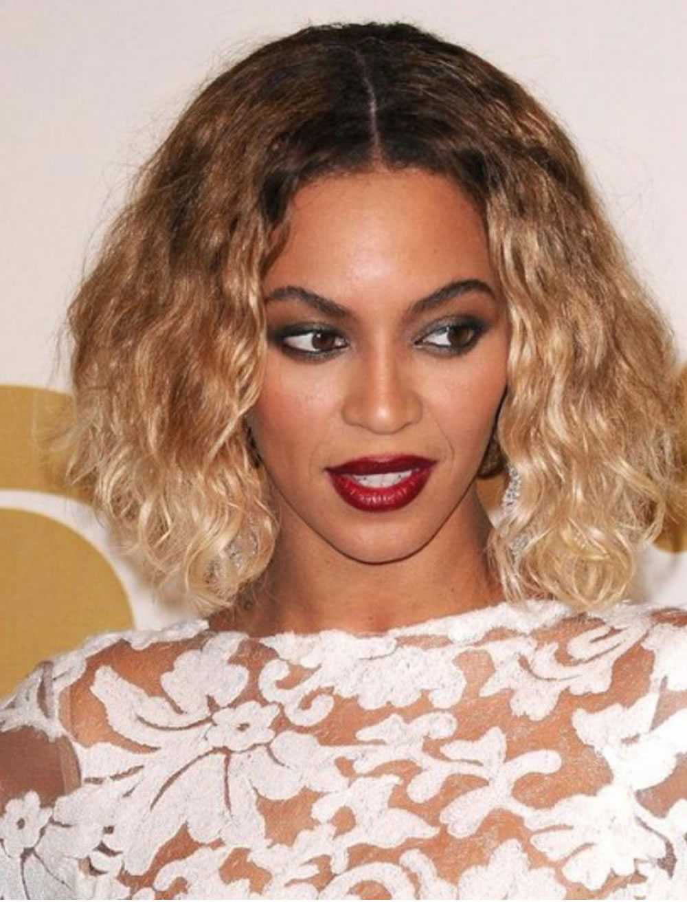 Fashion: 40 wonderful short bob haircuts for 2019 will always be glittery