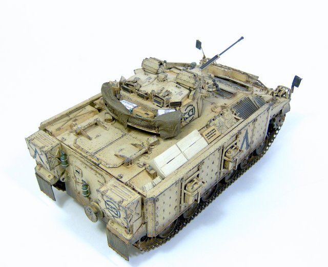 Gulumik Military Models: Warrior MCV 1/35 Academy - Gallery