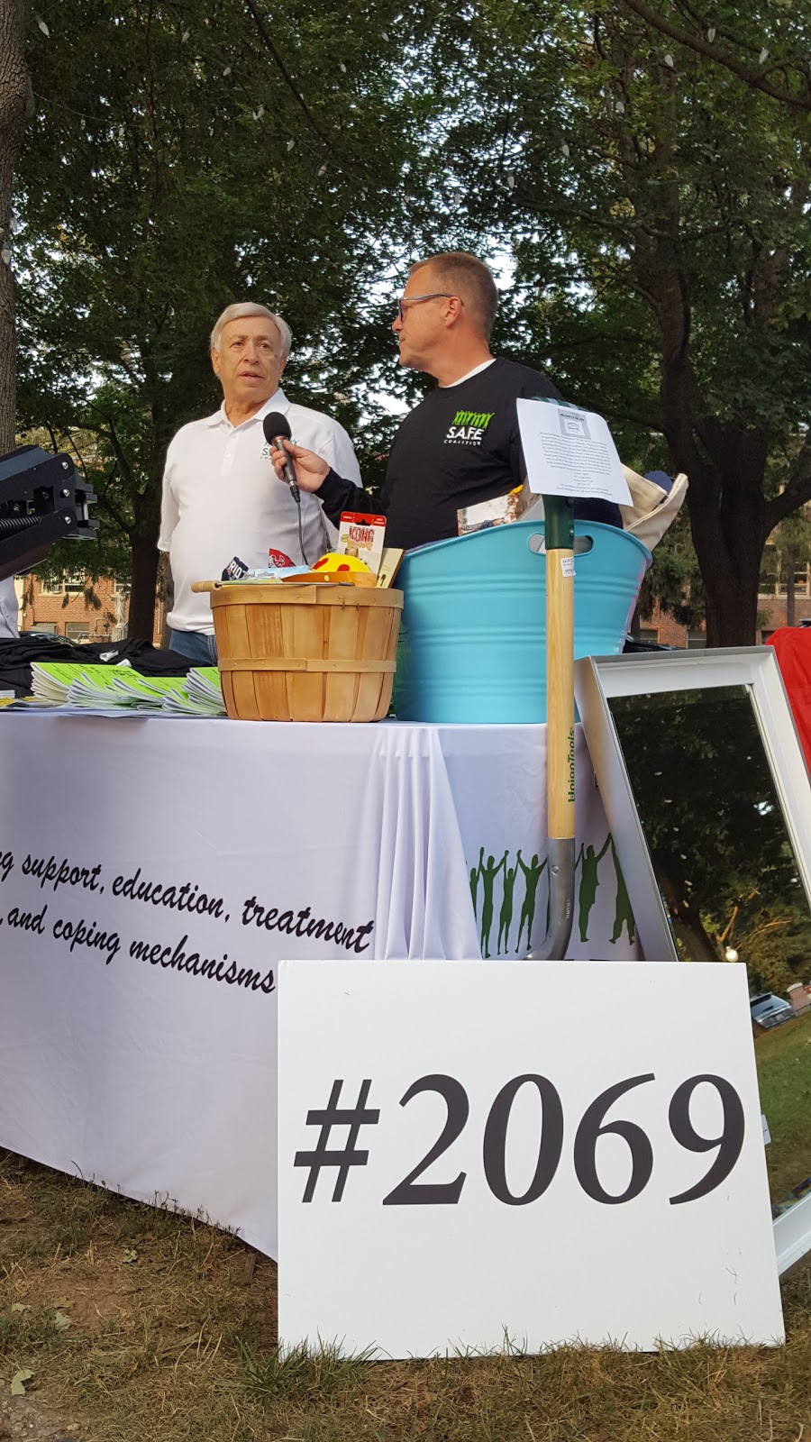 Franklin Matters: What are the #2069 signs? (video)