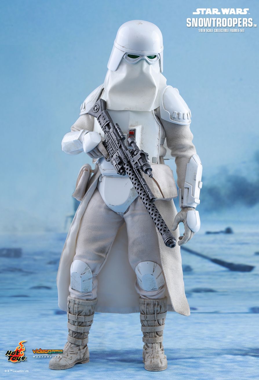 Stormtrooper: HotToys - Snow Trooper Battlefront