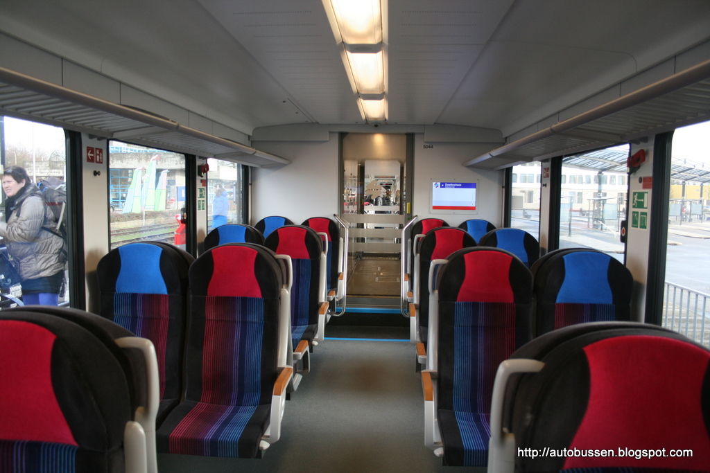 Openbaar Vervoer Wereldwijd: Breng treinen tussen Arnhem en Doetinchem