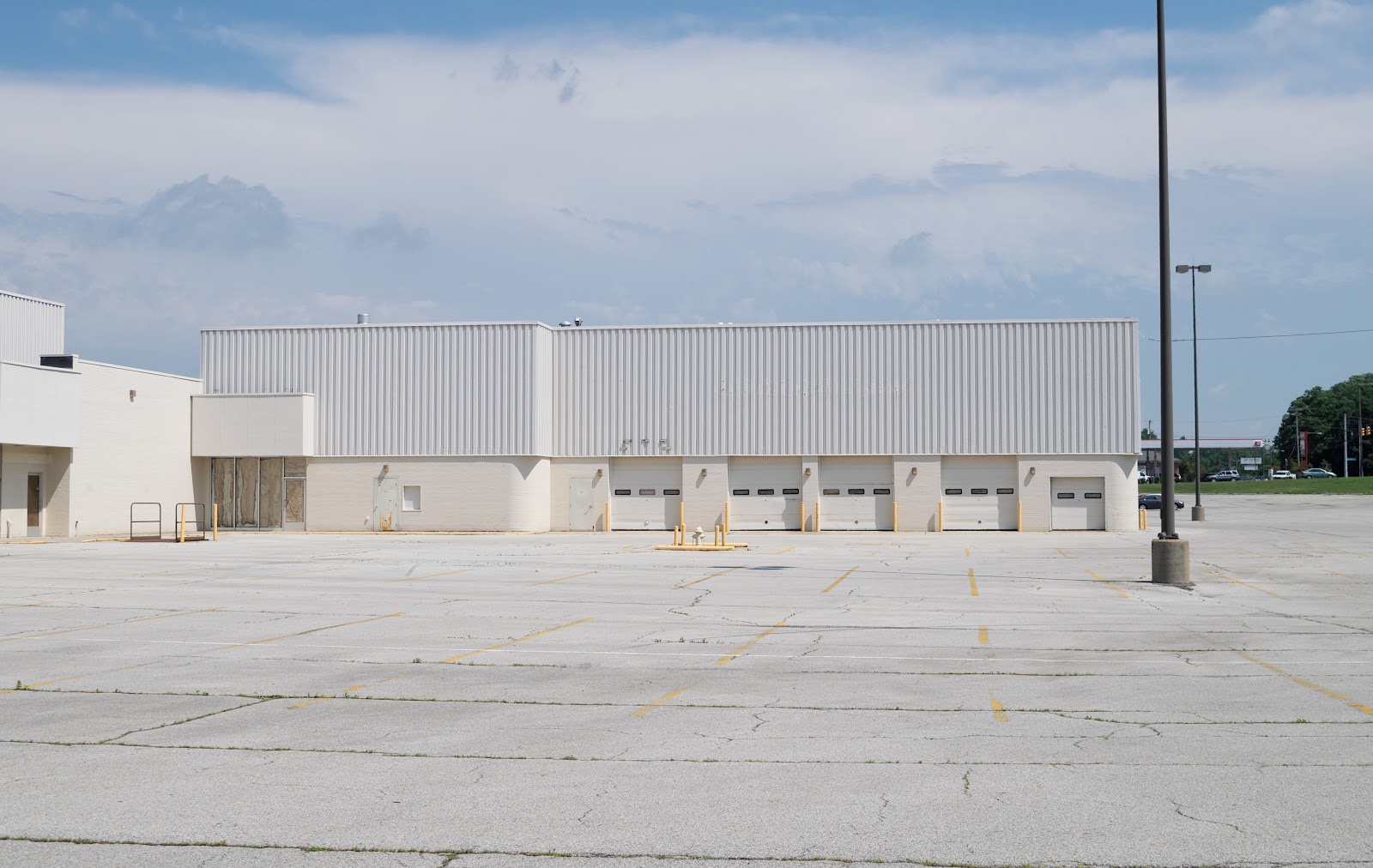 Dead and Dying retail