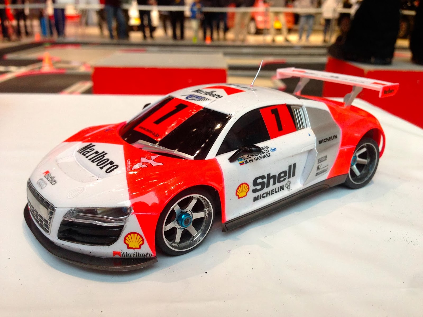 KYOSHOSAN: More Pictures from Mini-Z Cup Finals in Japan