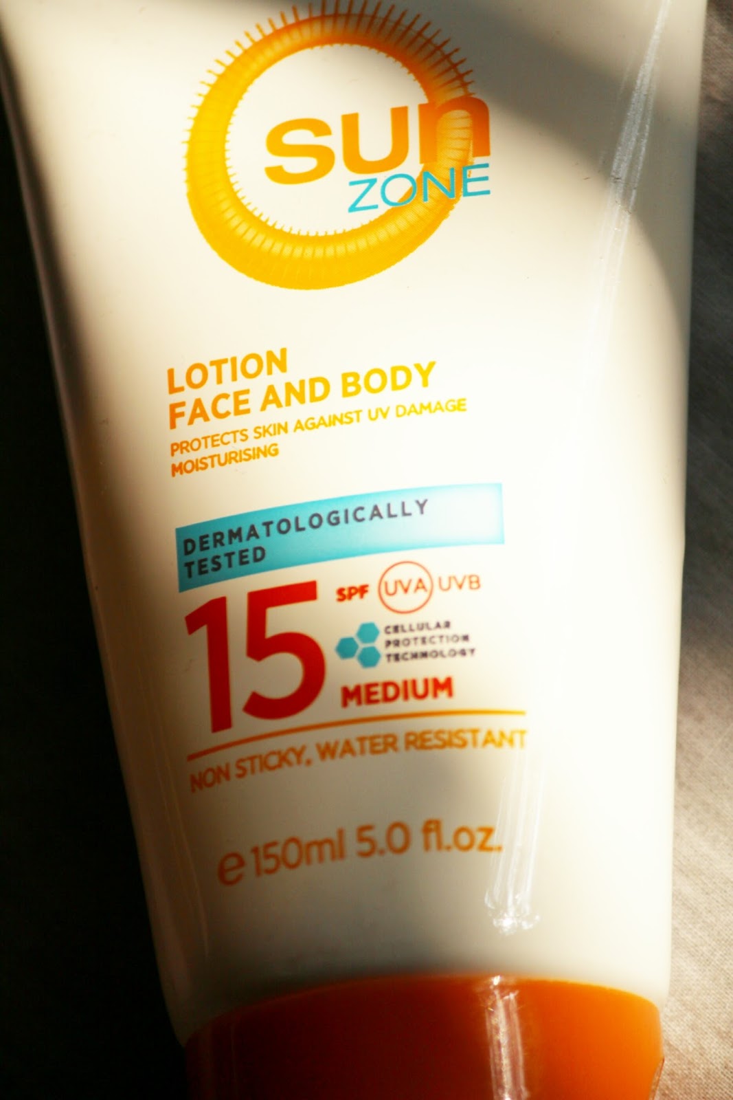 Review About the Oriflame Sun Zone Sunscreen