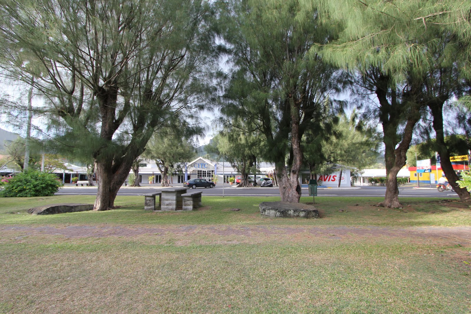 Rarotonga - Tumutevarovaro: The Capital Island of the Cook Islands