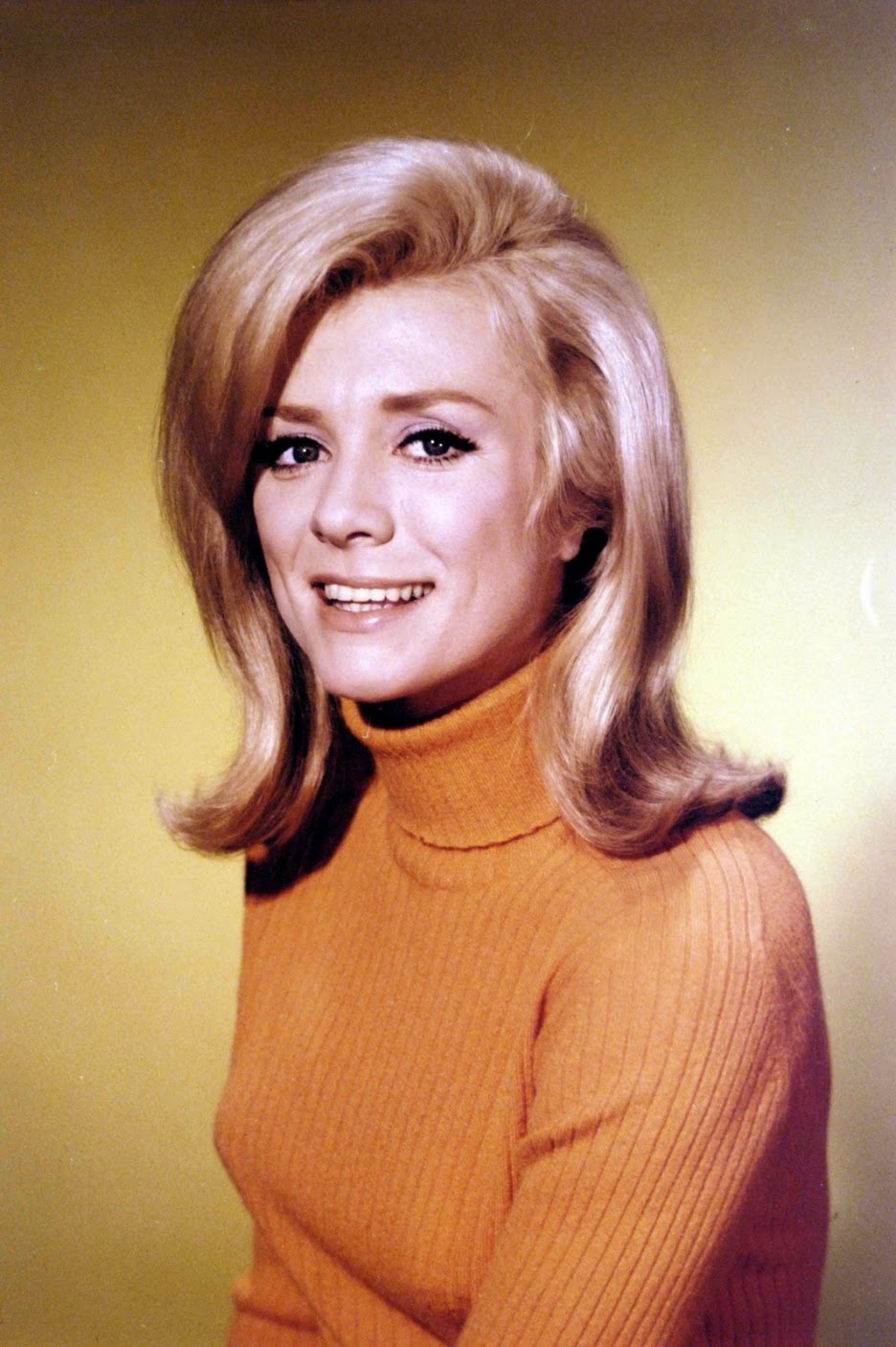 Slice of Cheesecake: Inger Stevens, pictorial