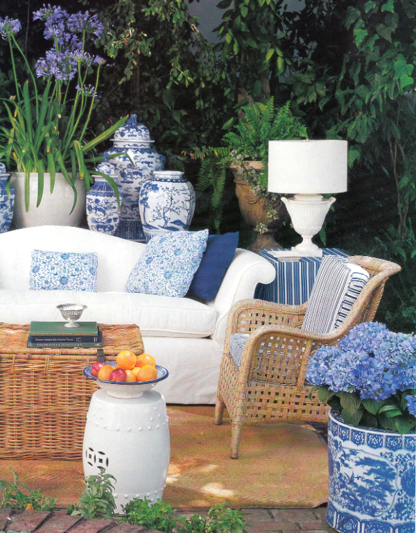 ciao! newport beach: inspiration: blue and white in the garden