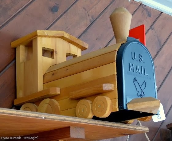 Love that Letterbox!: Locomotive Mailbox at Pine Ridge Grocery