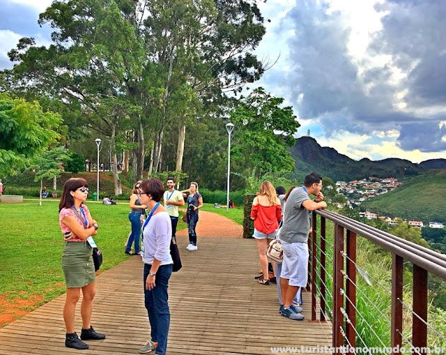 Turistando no Mundo : Mirante do Mangabeiras: uma das vistas mais bonitas de Belo Horizonte