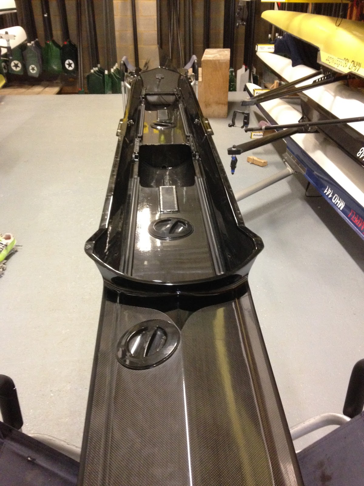 Vospers Marine: Carbon Double and 01 Empacher