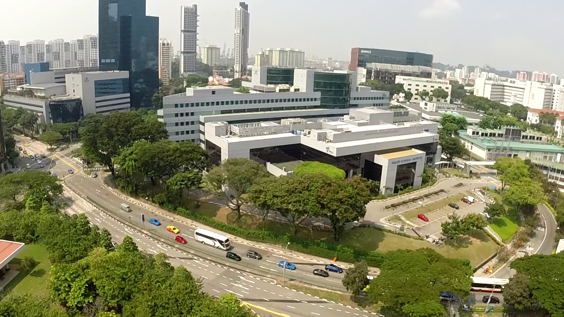 Thomson Line Construction: Outram Park Assembles
