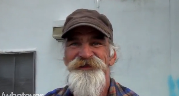 Leuk en Informatief!: Zwerver laat zijn snor dansen