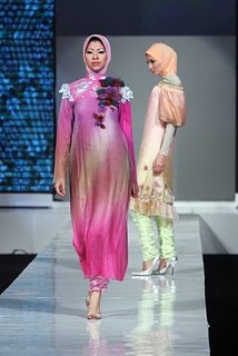 مدونة أبلة عطيات: أزياء محجبات من جميع أنحاء العالم الإسلامي جزء أول