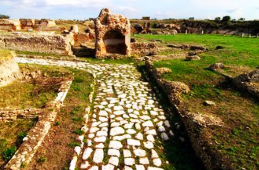 ArqueoLugares: HERDONIA. Ordona romana. prox. Foggia. Apulia. Italia.