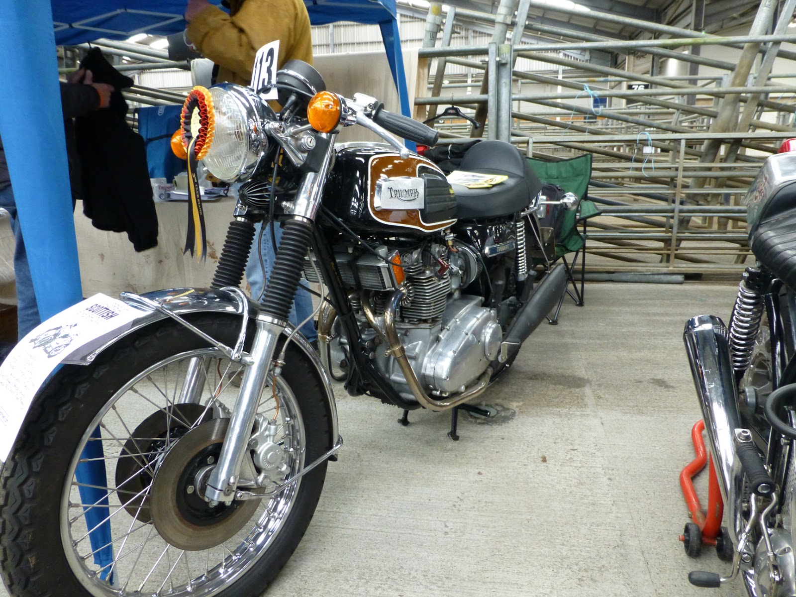 Barries Biking Blether: Triumph Quadrant