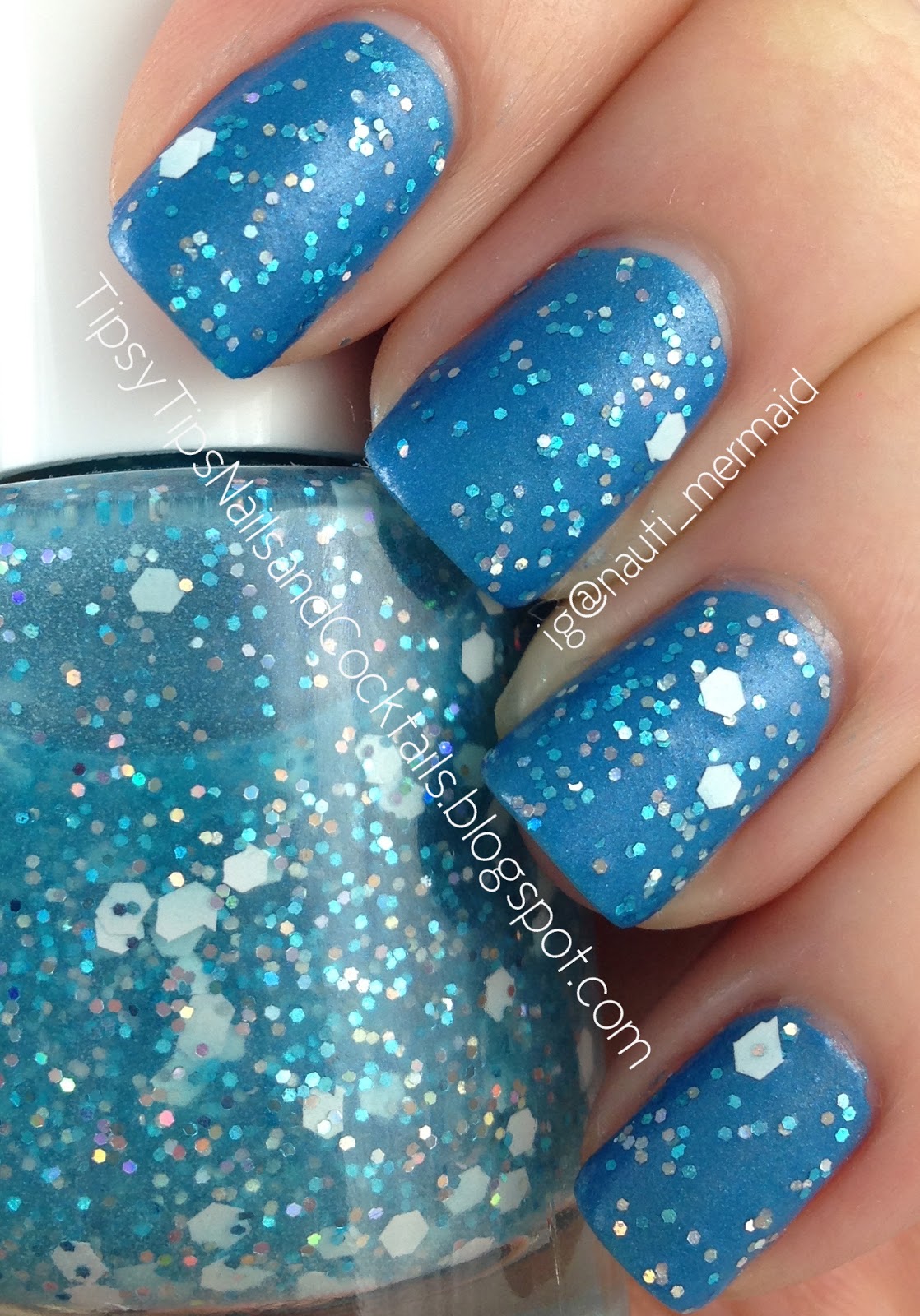 Nauti Nails: Nail Art! Nauti[cal] Nails & Autism Awareness Mani