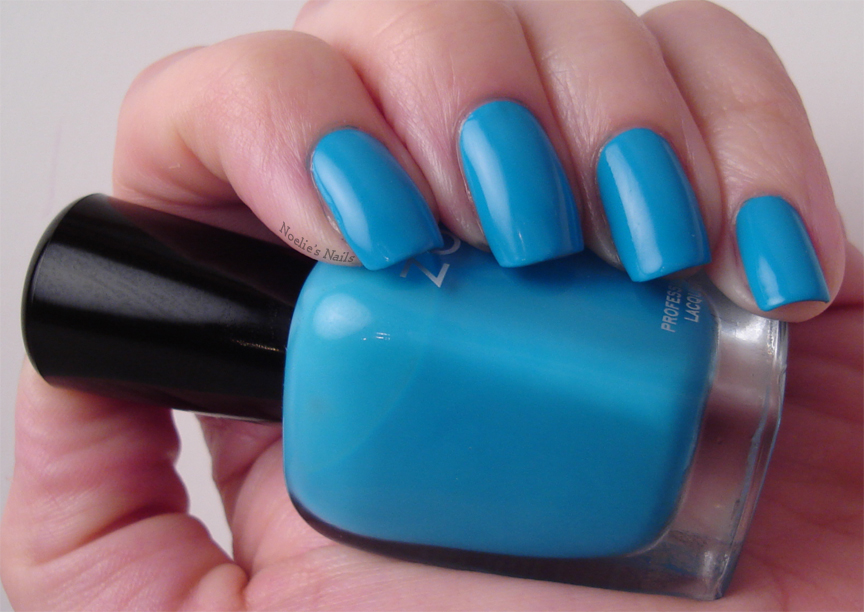 Noelie's Nails: Zoya Robyn