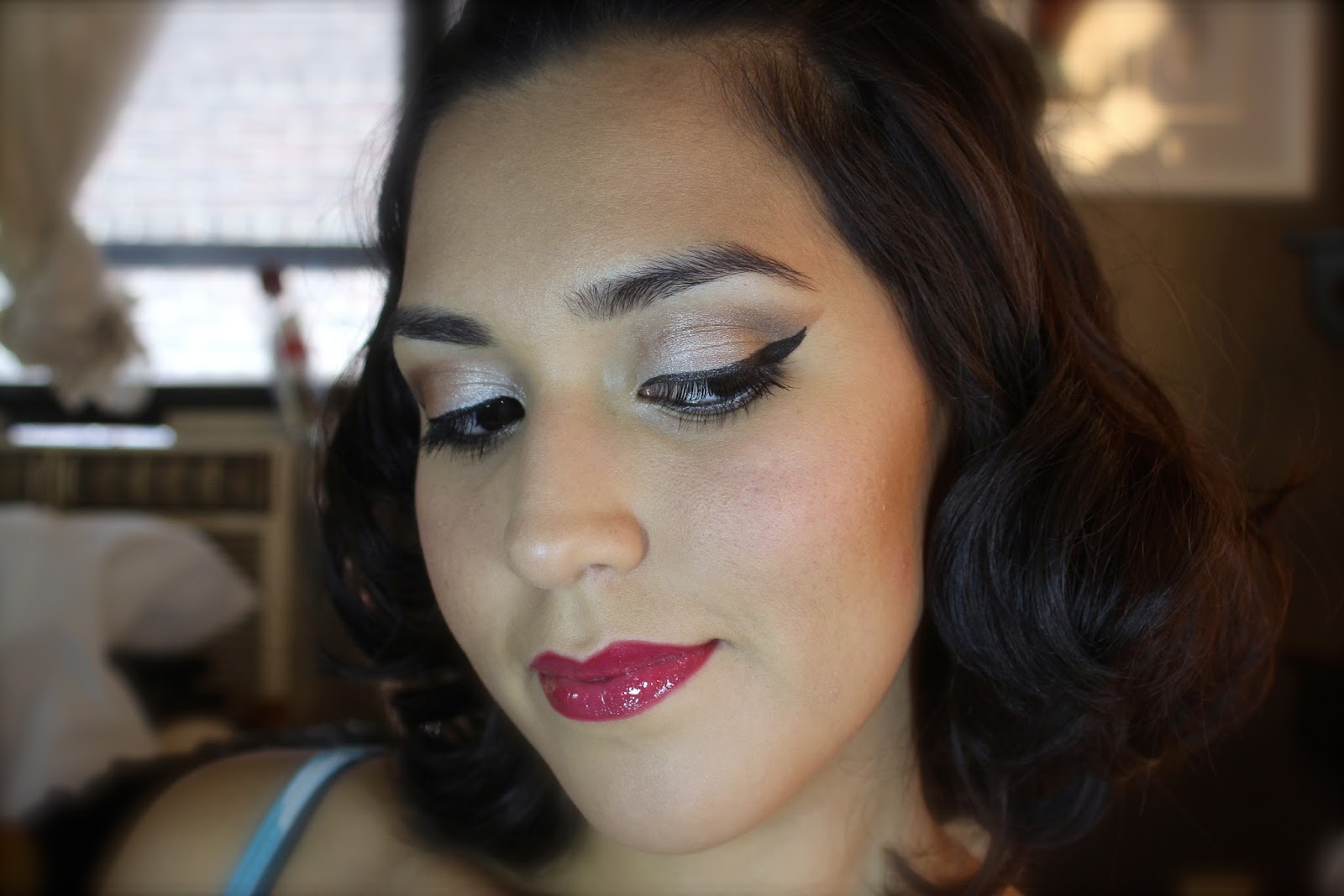 Champagne Makeup Tutorial - Domesticated Me