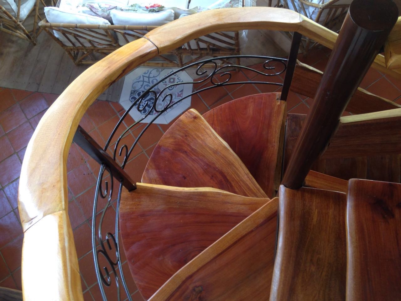 Ornatus in Madeira: Escada Angico