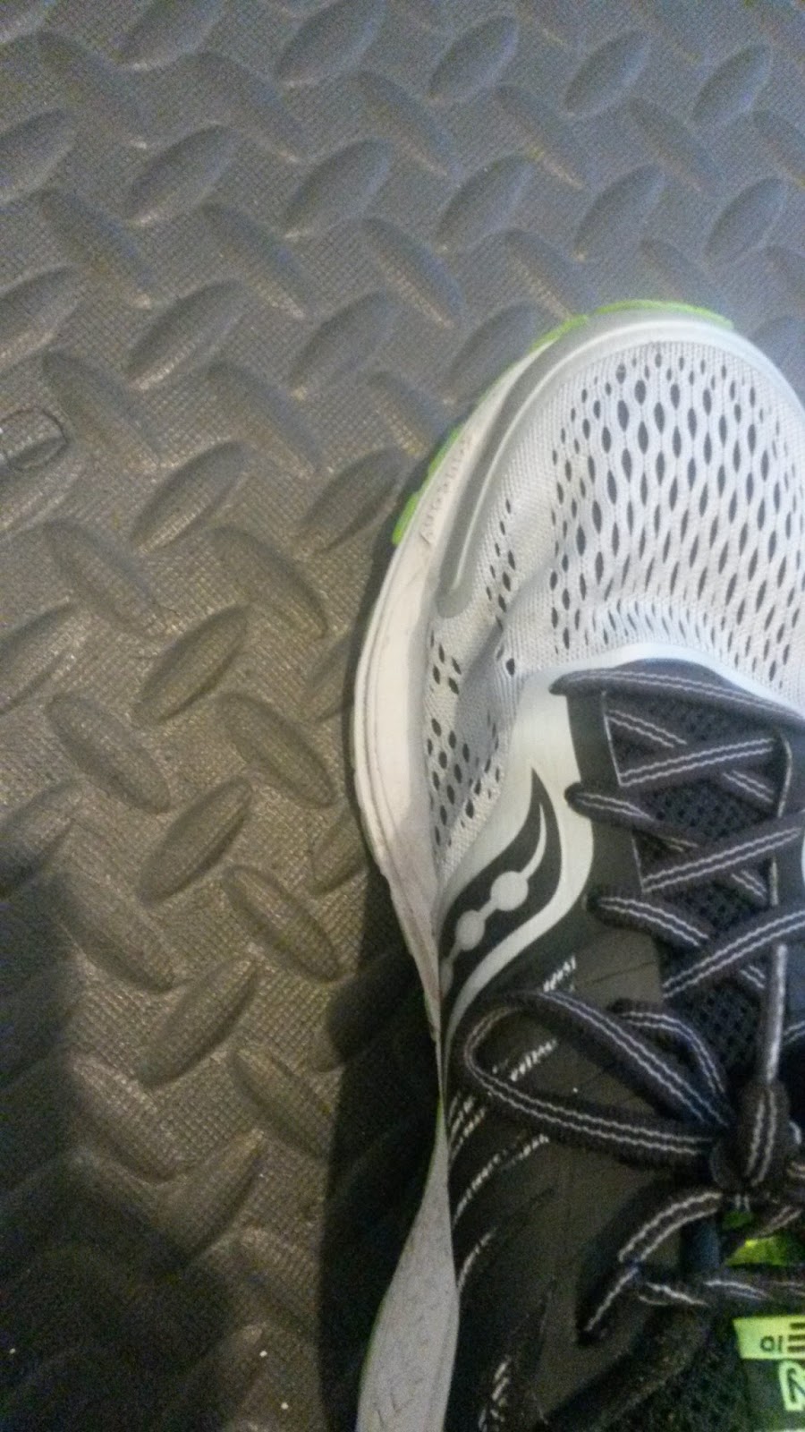 Footwear Science: Sole Flare - DOCTORS OF RUNNING