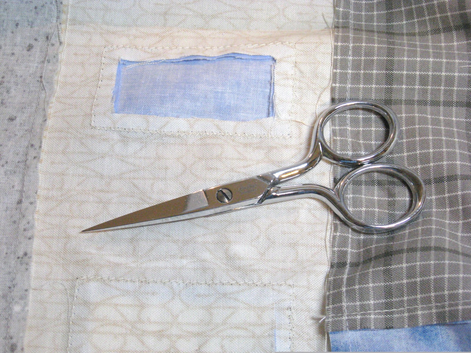 The Quilting Mill: Tutorial: Turned-edge Machine Applique My Way